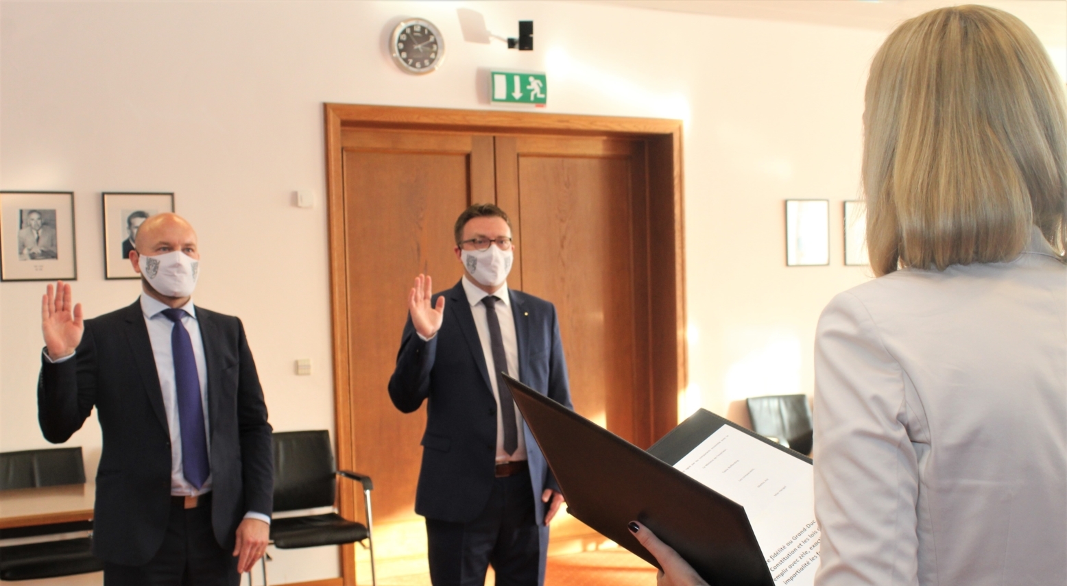 Assermentation de Mathis Ast en tant que nouvel bourgmestre et de Max ...